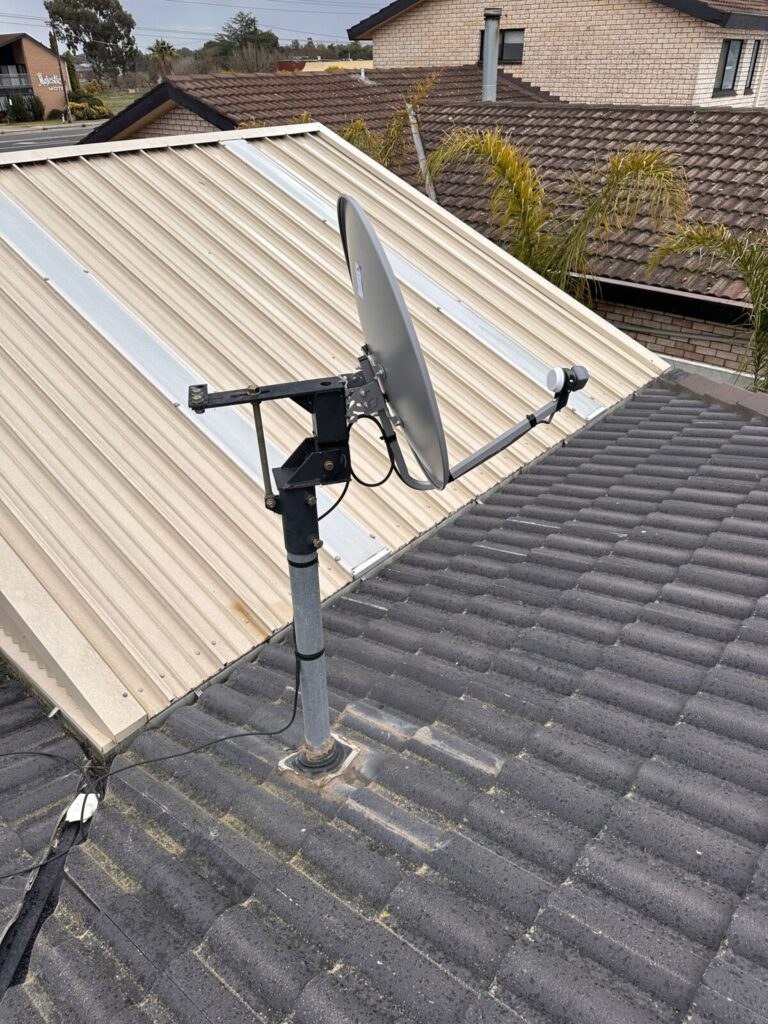 How much does it cost to install a satellite dish?